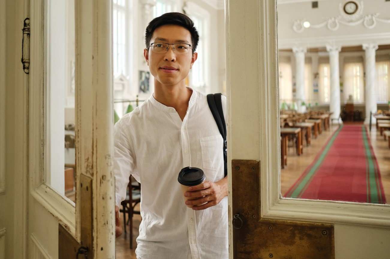 Republicanos atacan el plan de condonación de préstamos estudiantiles ...