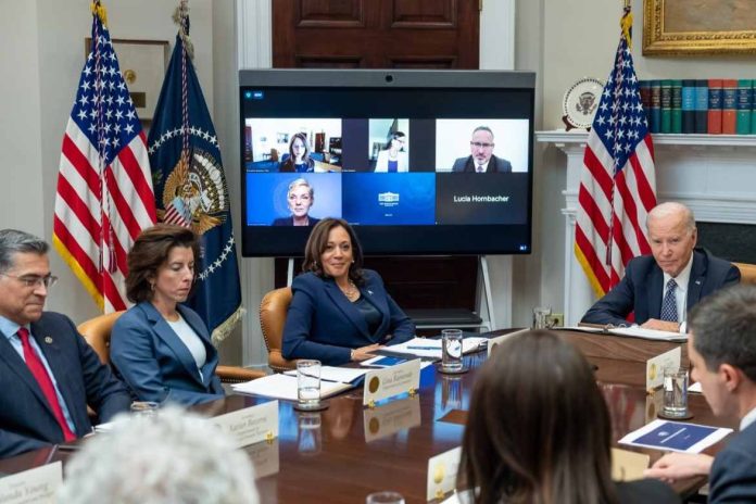 ¿Biden invocará la Enmienda 14 para evitar el incumplimiento de la ...