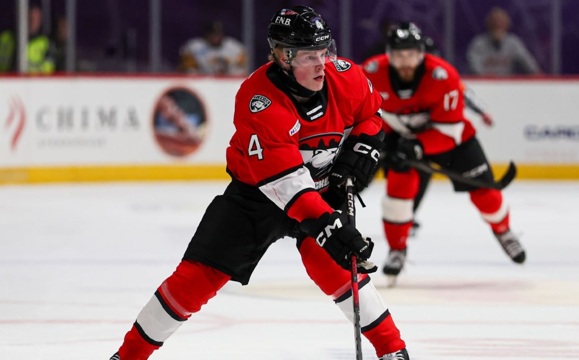 El delantero de los Checkers, Jack Devine, regresa a Florida